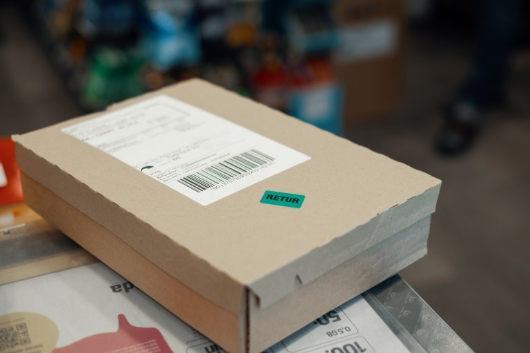 Hur returnerar jag ett paket? - Bring.se